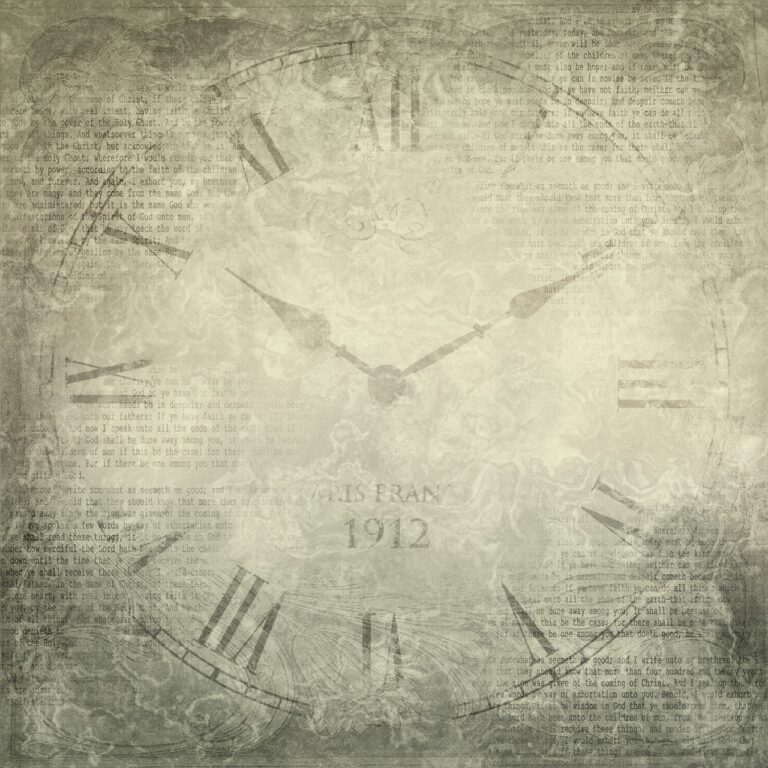 10 Beautiful Vintage Inspired Clock Designs - steamwroughttimepieces.com
